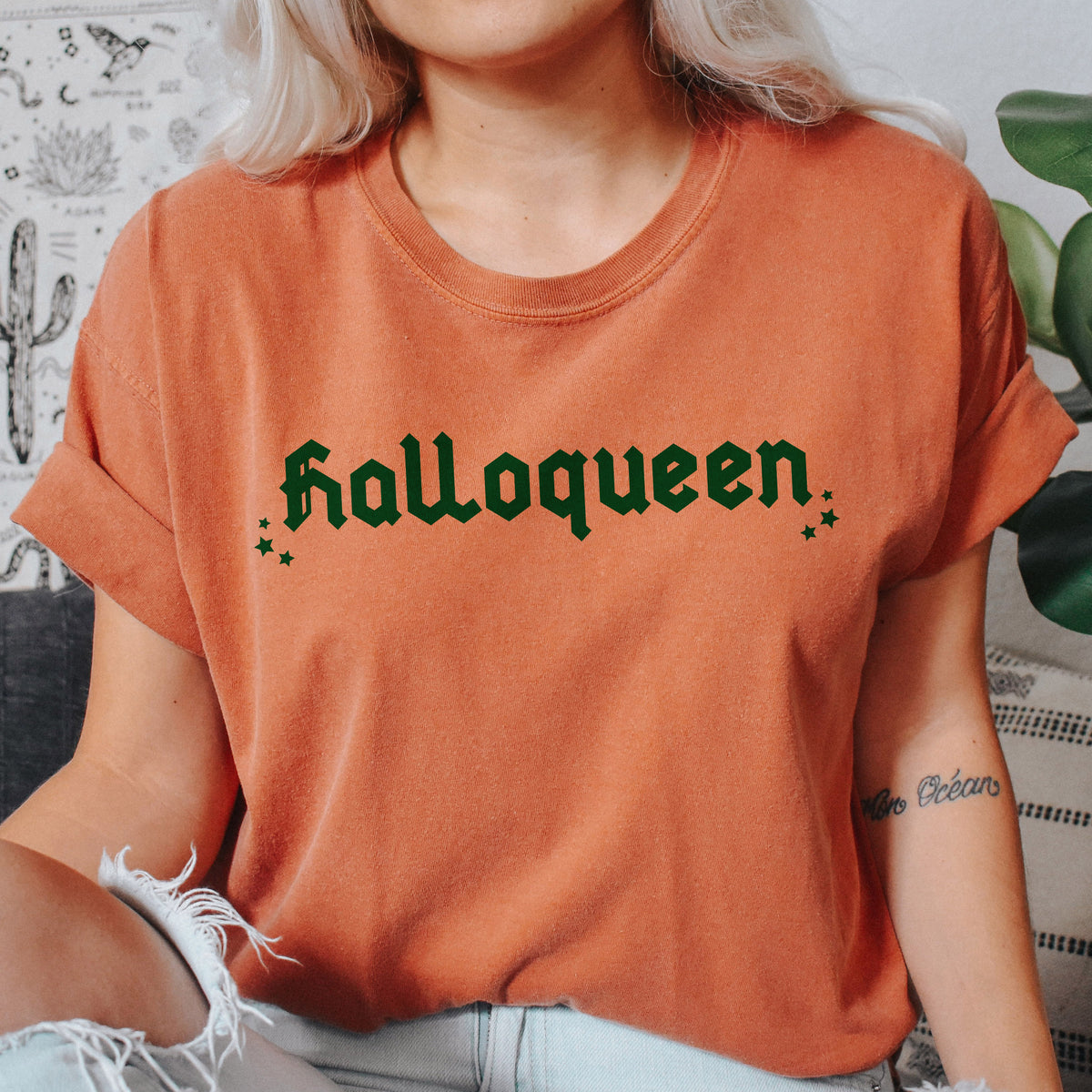 Halloqueen Shirt Halloween Feminist Girl Power Spooky Queen Tee